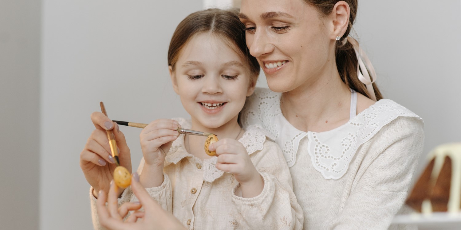 A Cultural Exploration of Easter Traditions Around the World – DT&T ...